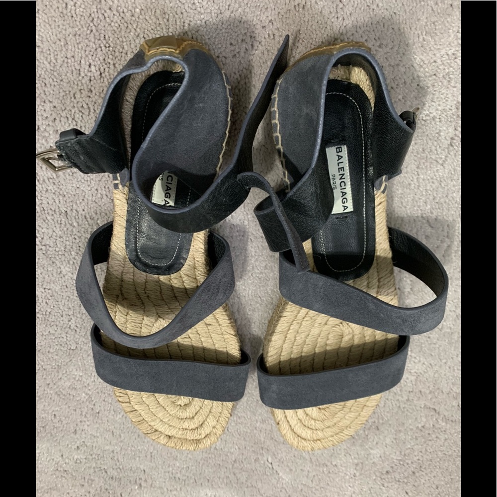 Balenciaga 1 Inch Platform Grey Sandals - Size 40 - Gem